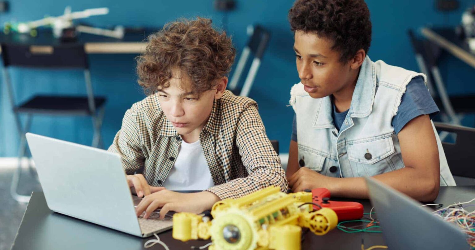 25 Unique Digital Tools for an Engaged Classroom (With Features and ...